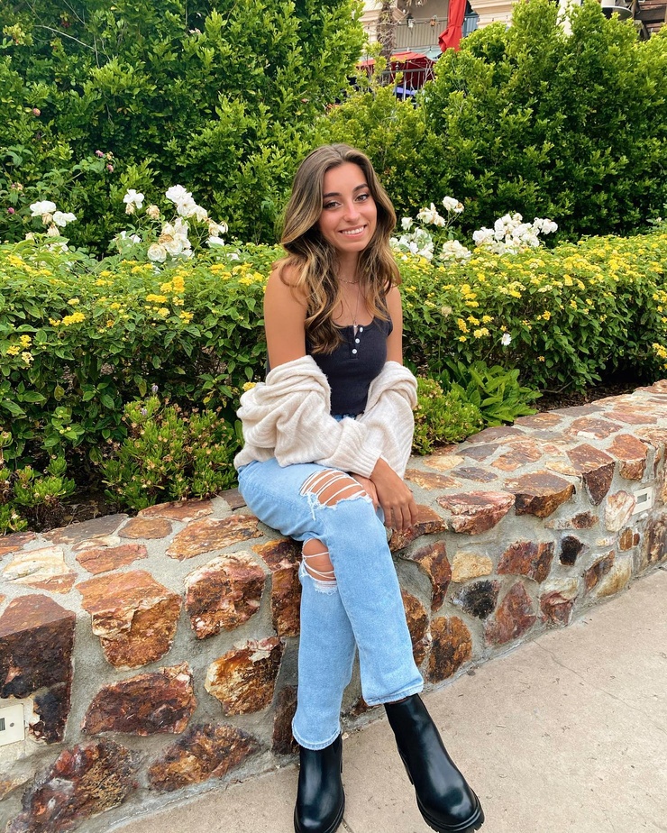 Picture of Lea Martinez