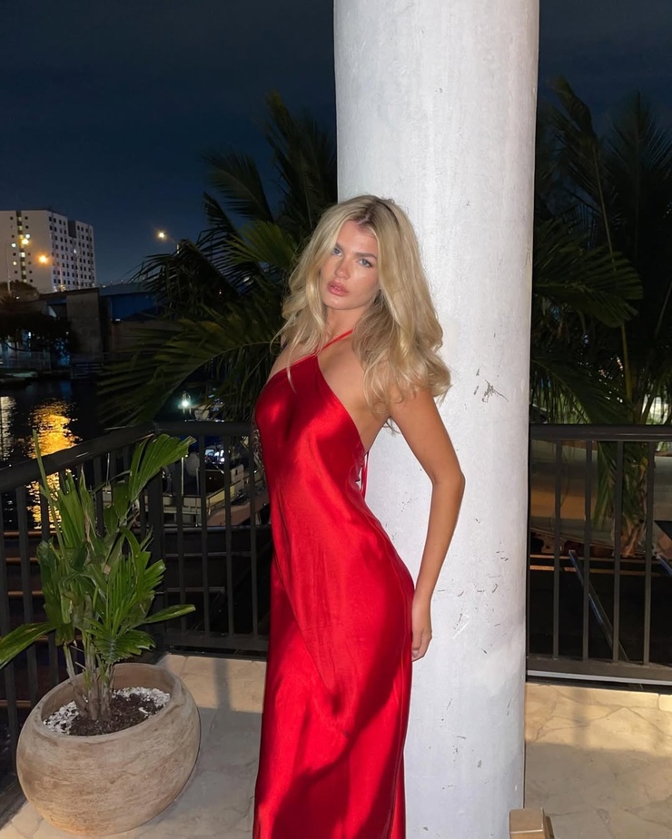 Picture of Stephanie Peterson