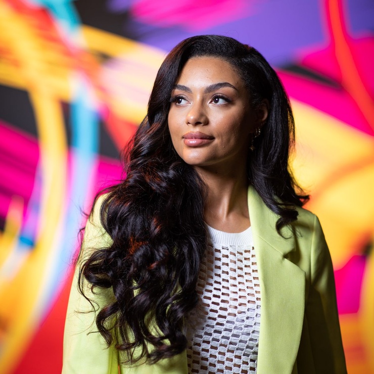 Picture of Yasmin Seky