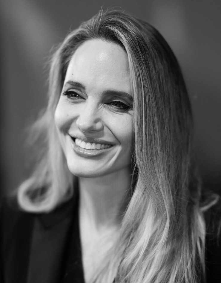 Angelina Jolie image