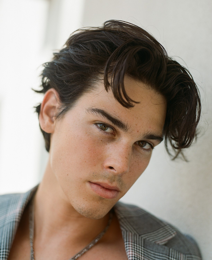 Paris Brosnan picture