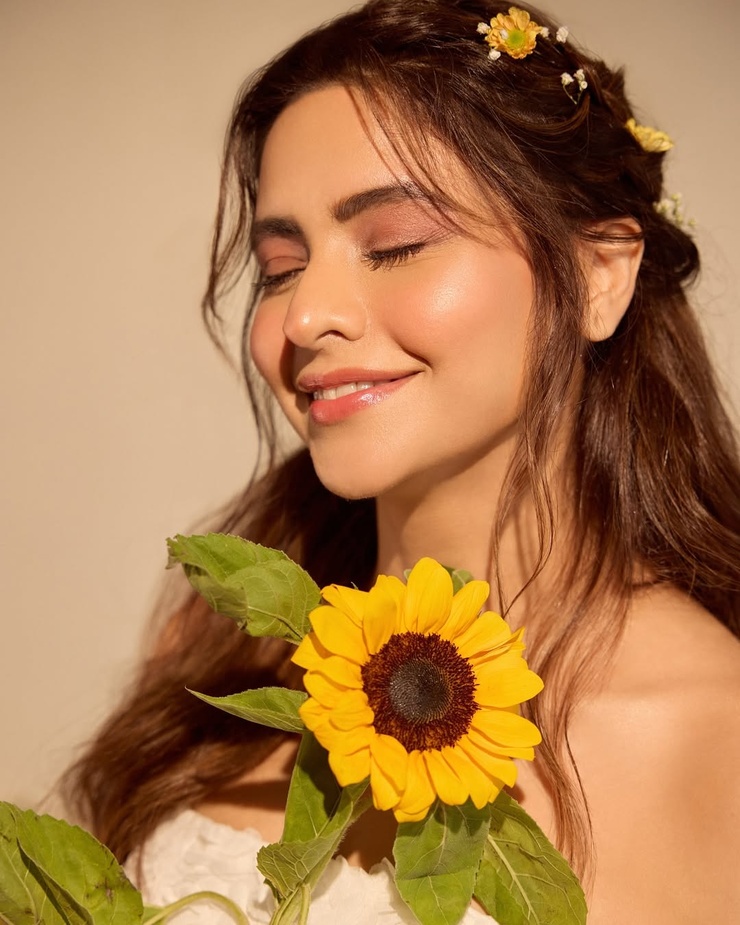 Picture of Aamna Shariff