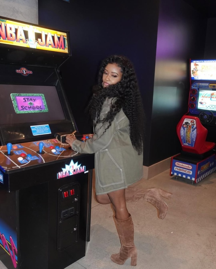 Picture of Iyana Halley