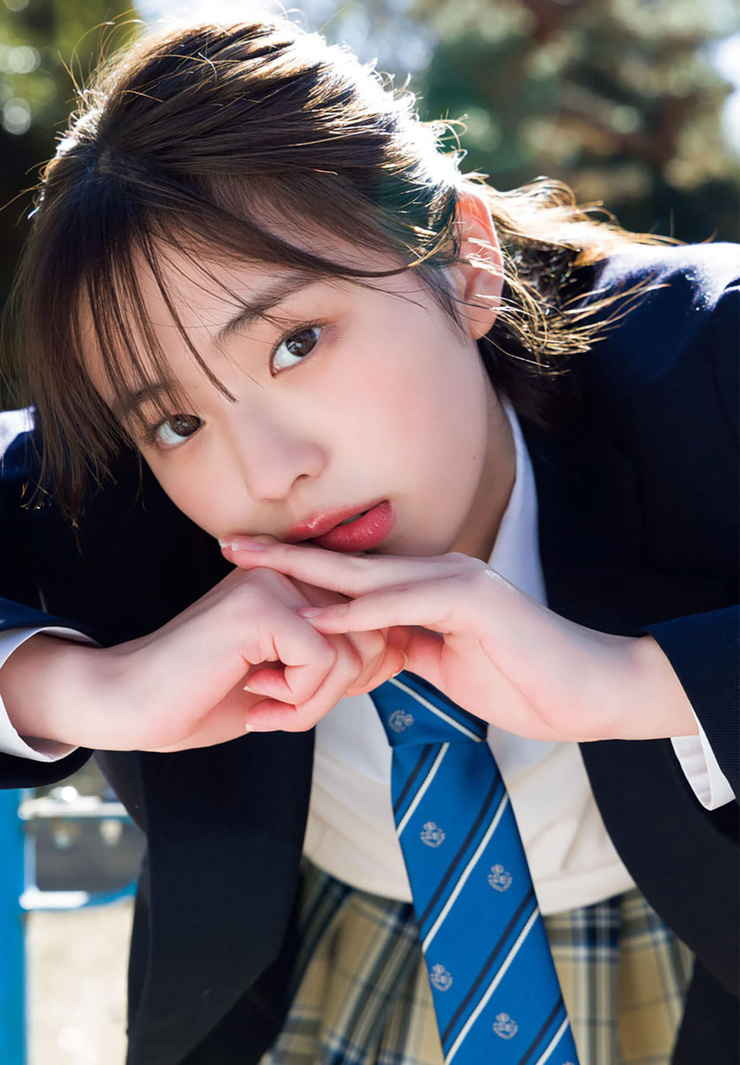 Picture of Hina Kikuchi