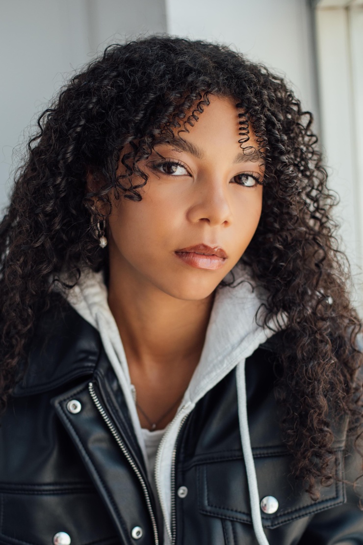 Picture of Simone Miller