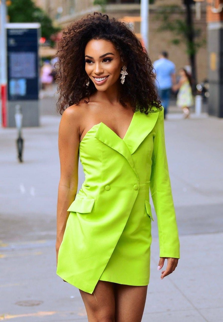 Picture of Taryn Delanie Smith