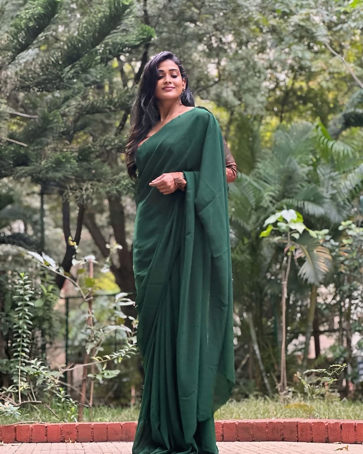 Poornima Ravi picture