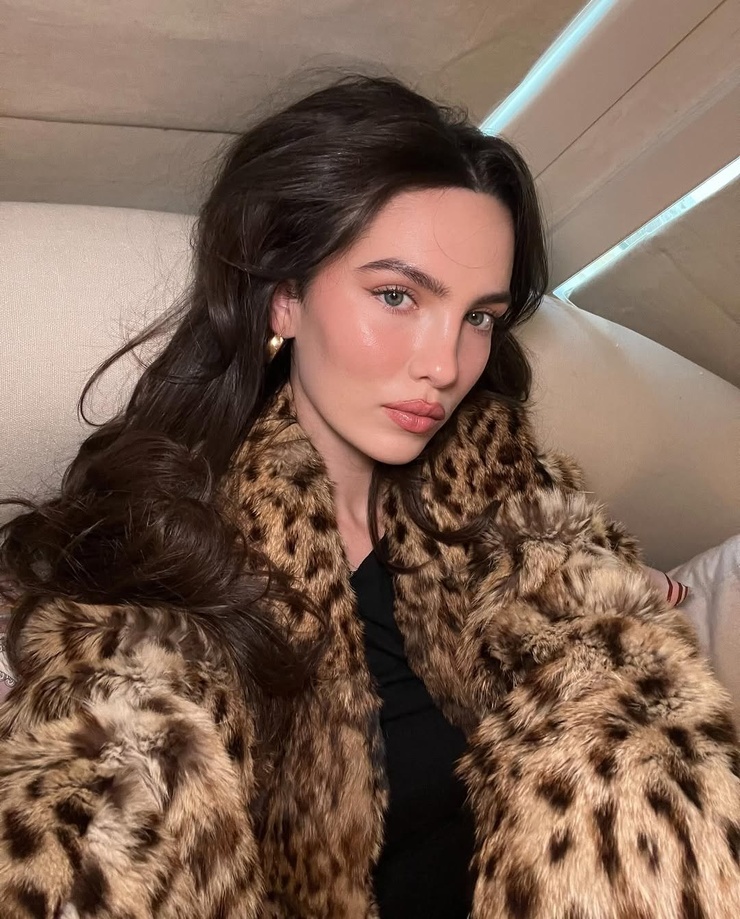 Picture of Maya Henry