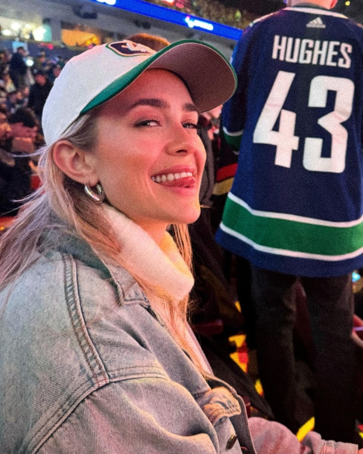 Melissa Roxburgh picture