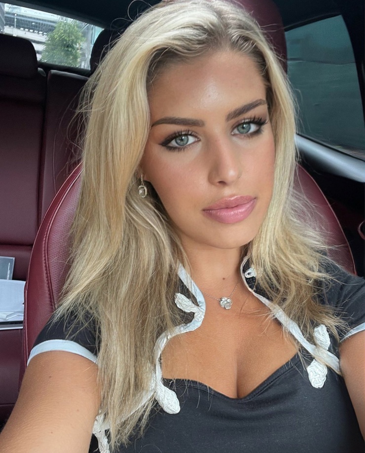 Picture of Isabella DeLuca