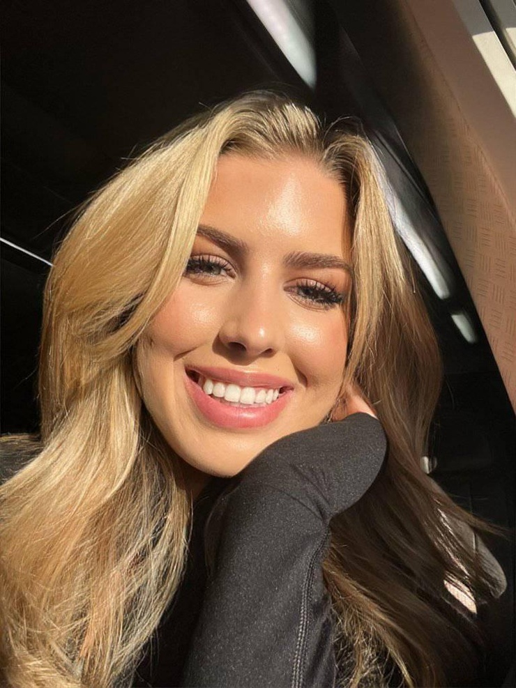 Image of Isabella DeLuca