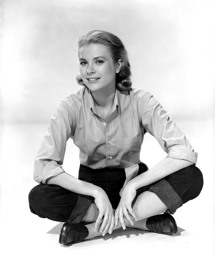 Grace Kelly as Lisa Fremont