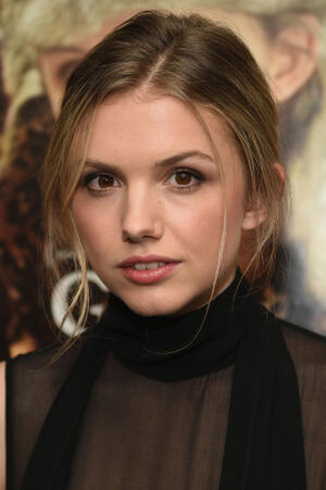 Image of Hannah Murray