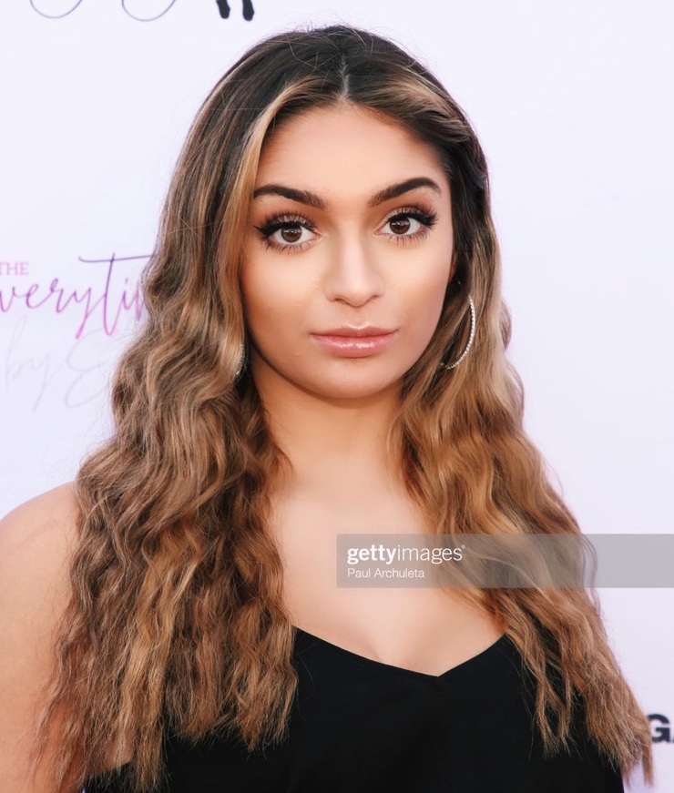 Picture of Sami Brielle