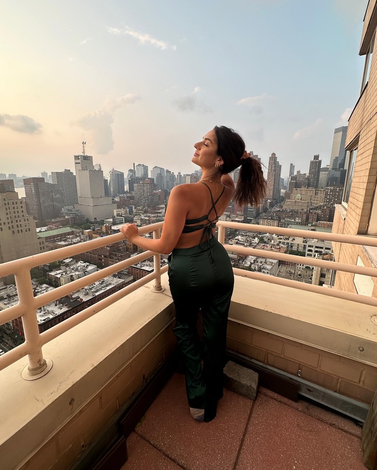 Sami Brielle picture