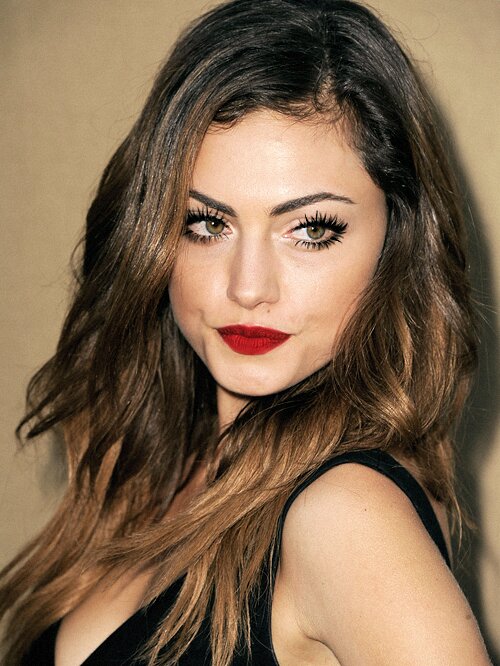 Picture of Phoebe Tonkin