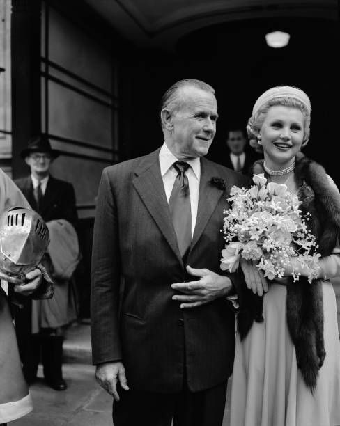 Tay Garnett, Mari Aldon