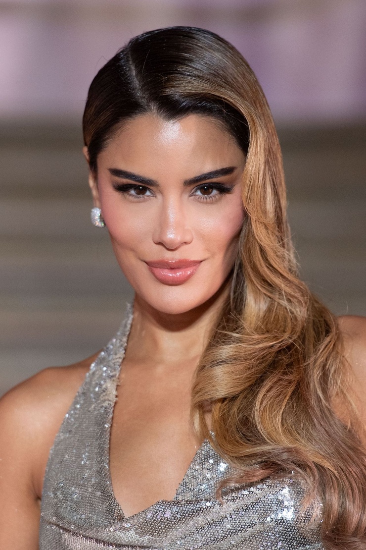 Picture of Ariadna Gutierrez