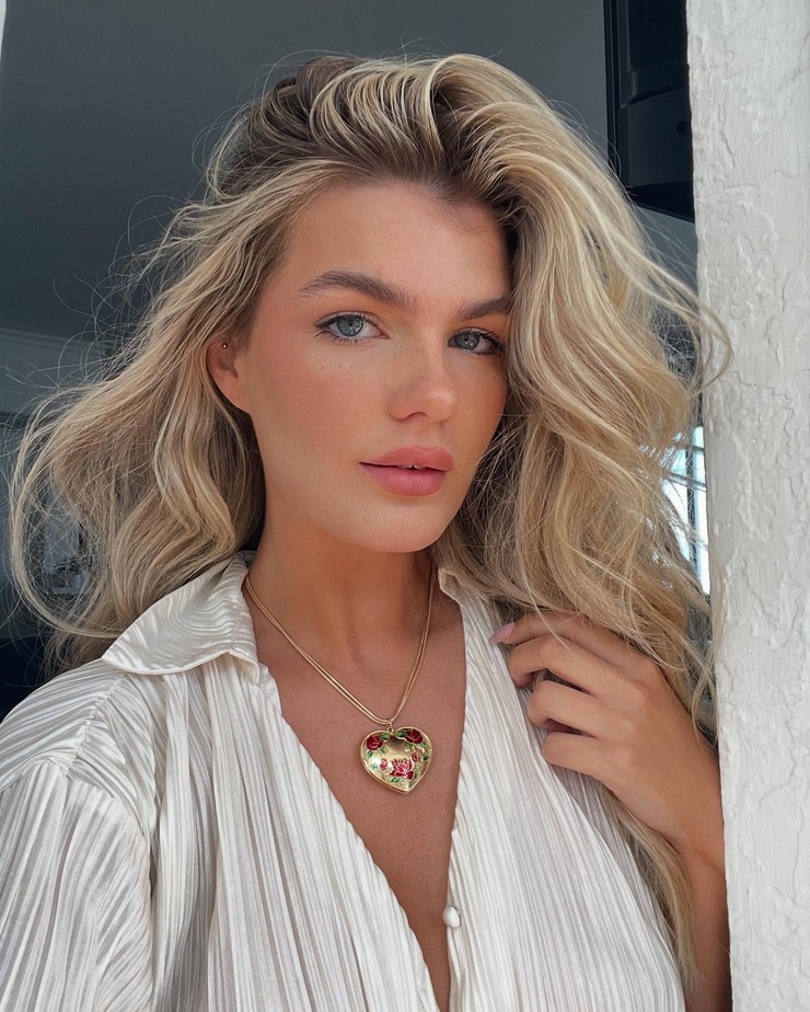 Picture of Stephanie Peterson