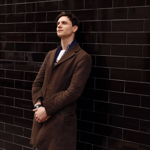 Picture of Harry Lloyd