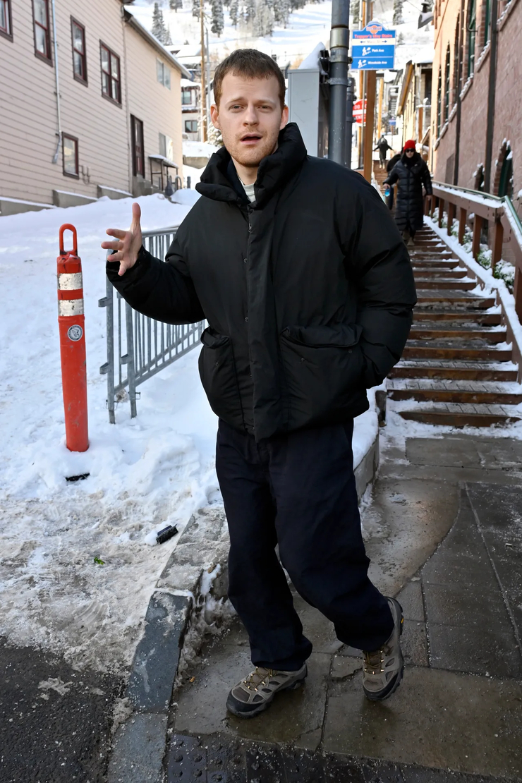 Picture of Lucas Hedges