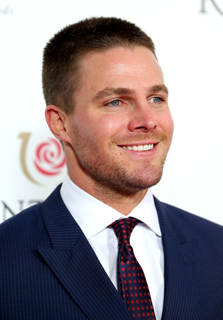 Stephen Amell image