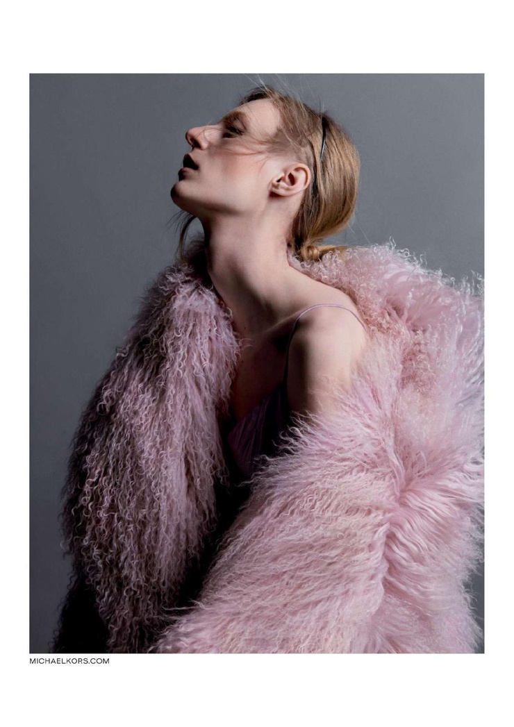 Picture of Julia Nobis