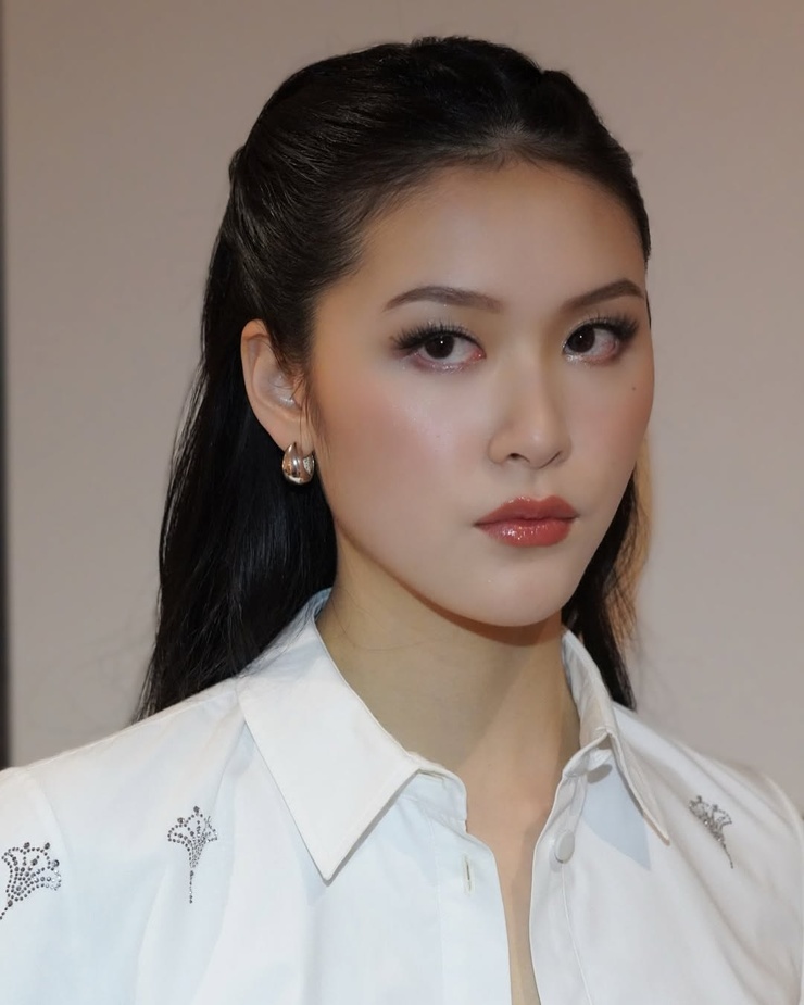 Picture of Isabella Wei