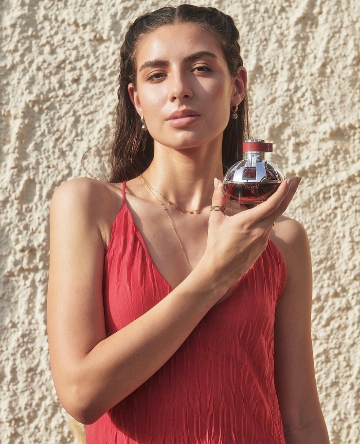 Picture of Elena Reeves