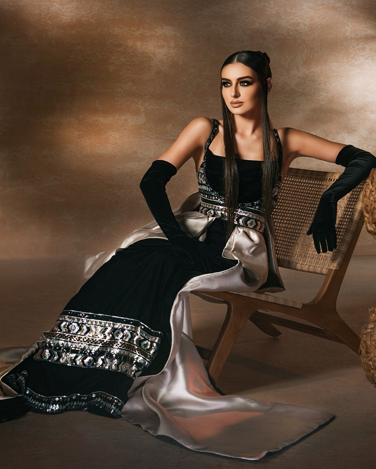 Picture of Elena Reeves