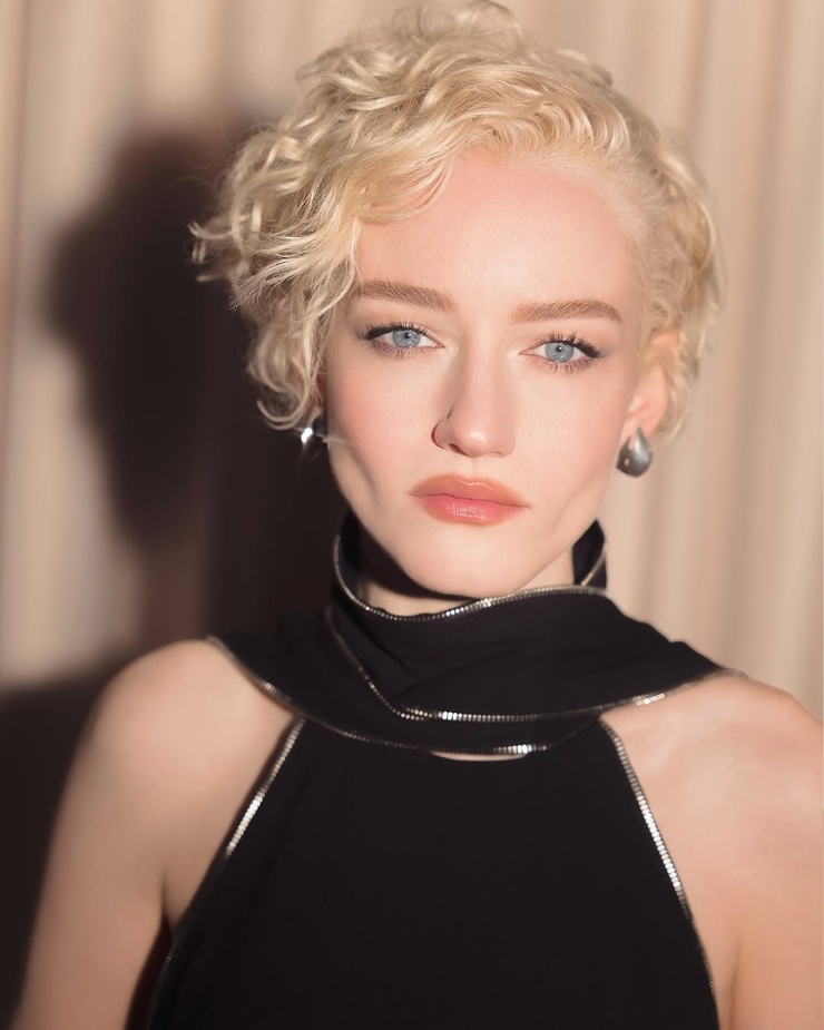 Image of Julia Garner