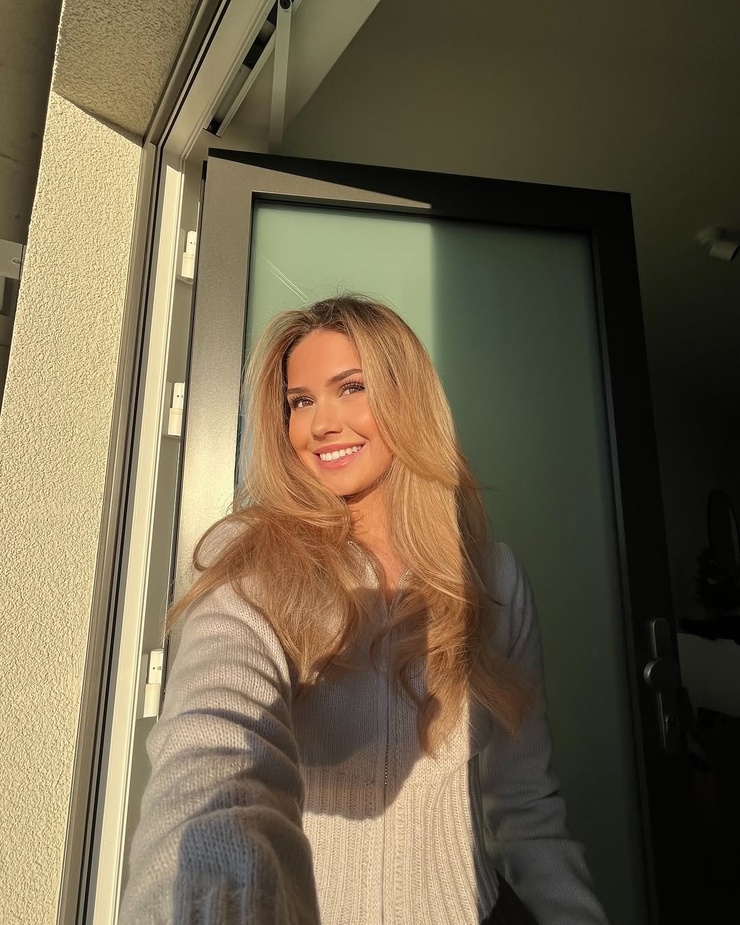 Image of Alina Nitschke