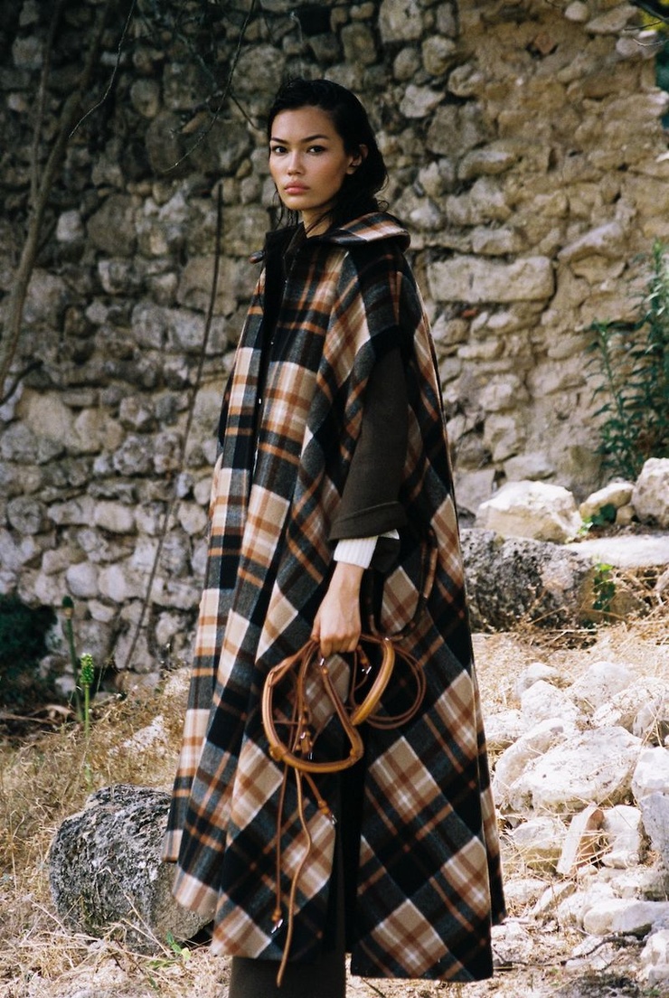 Picture of Heather Diamond Strongarm