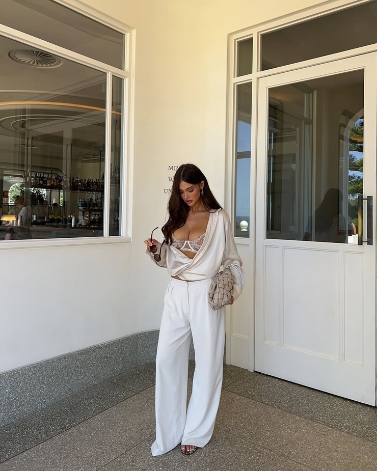 Picture of Ella Cervetto