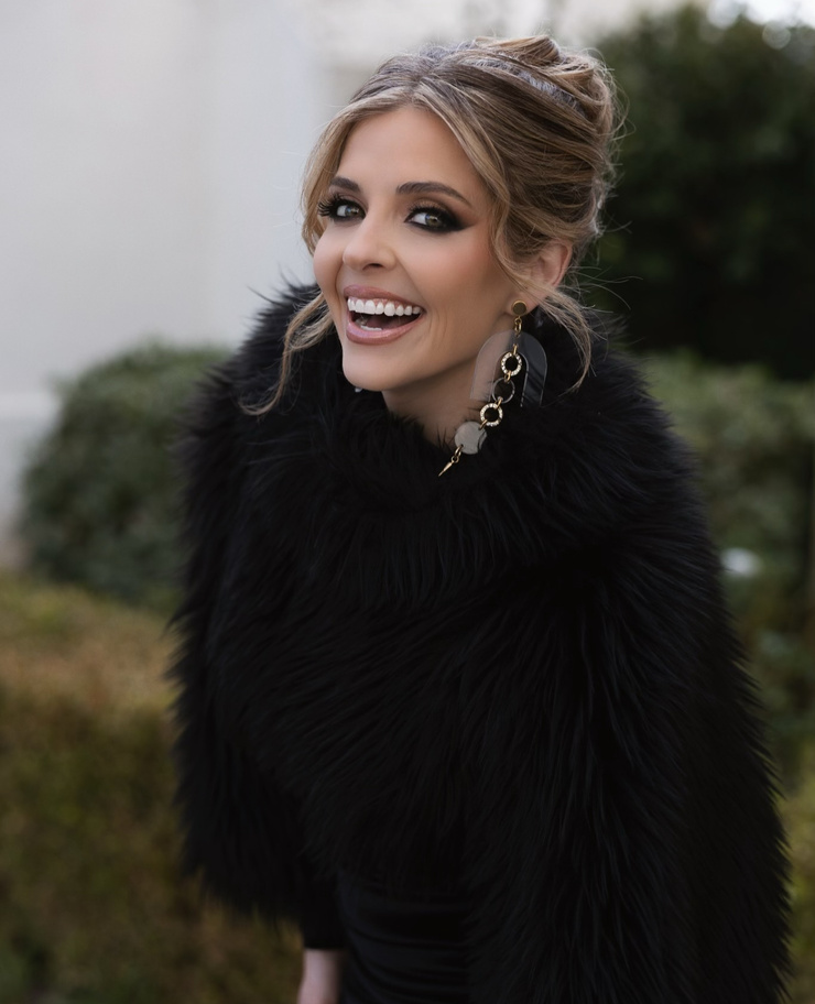 Picture of Jen Lilley