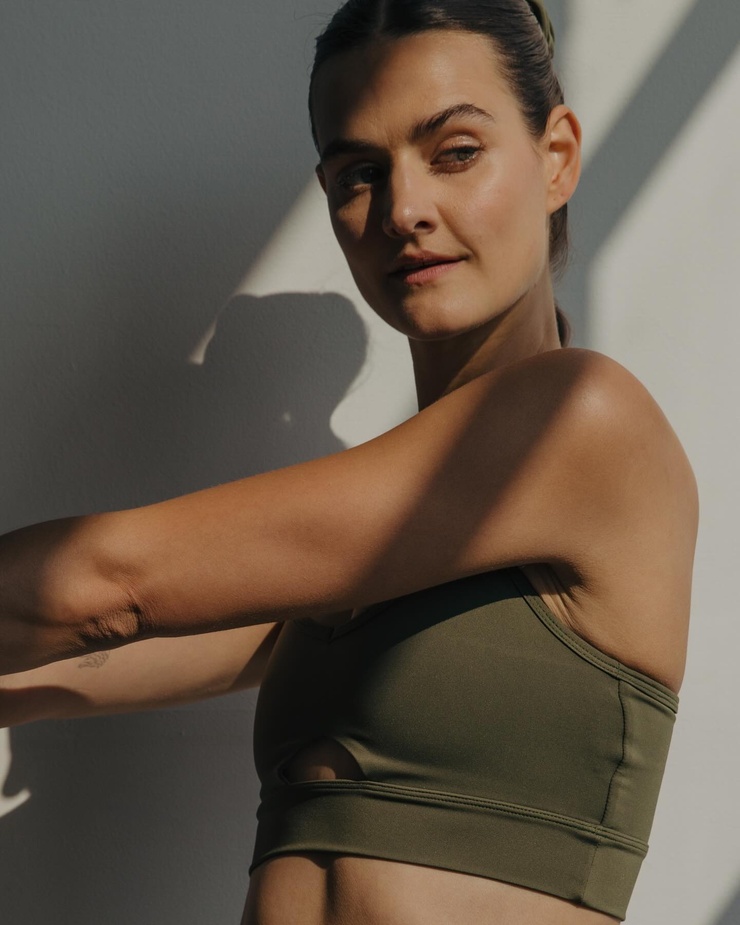 Amanda DeVries picture