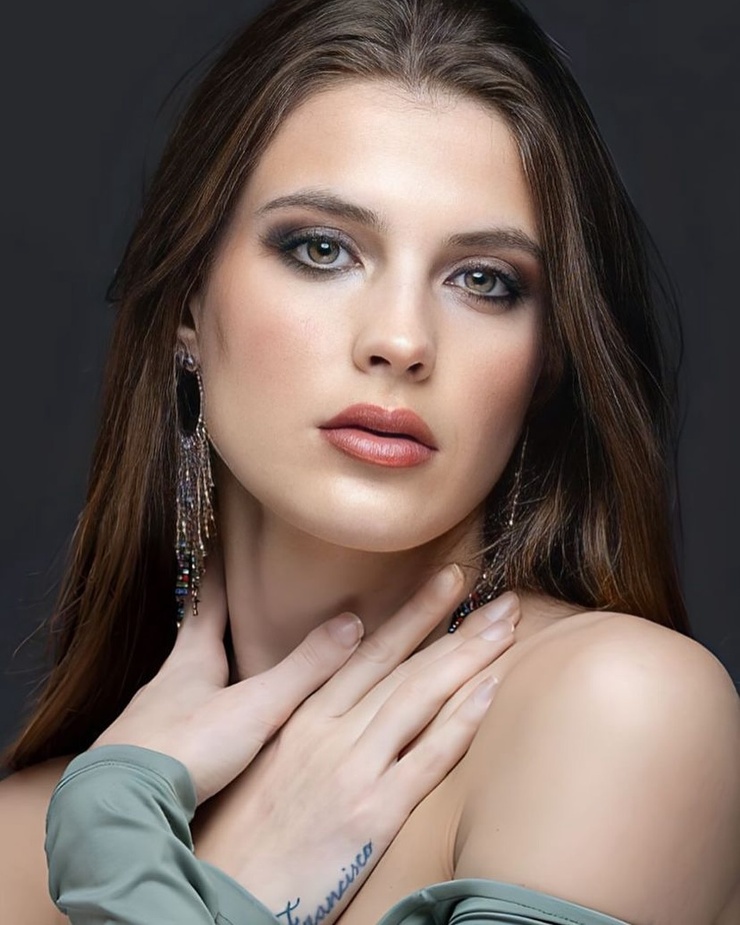 Picture of Nya Lopez