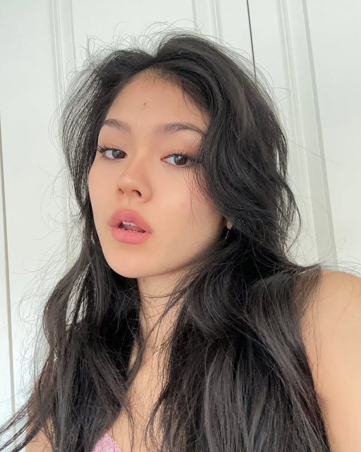 Picture of Momona Tamada