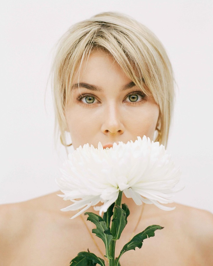 Picture Of Zoe Hoad