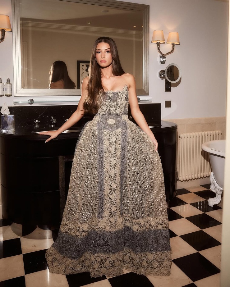 Picture of Mimi Keene