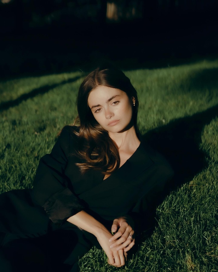 Picture of Cate Collins