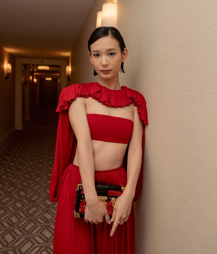 Picture of Moeka Hoshi