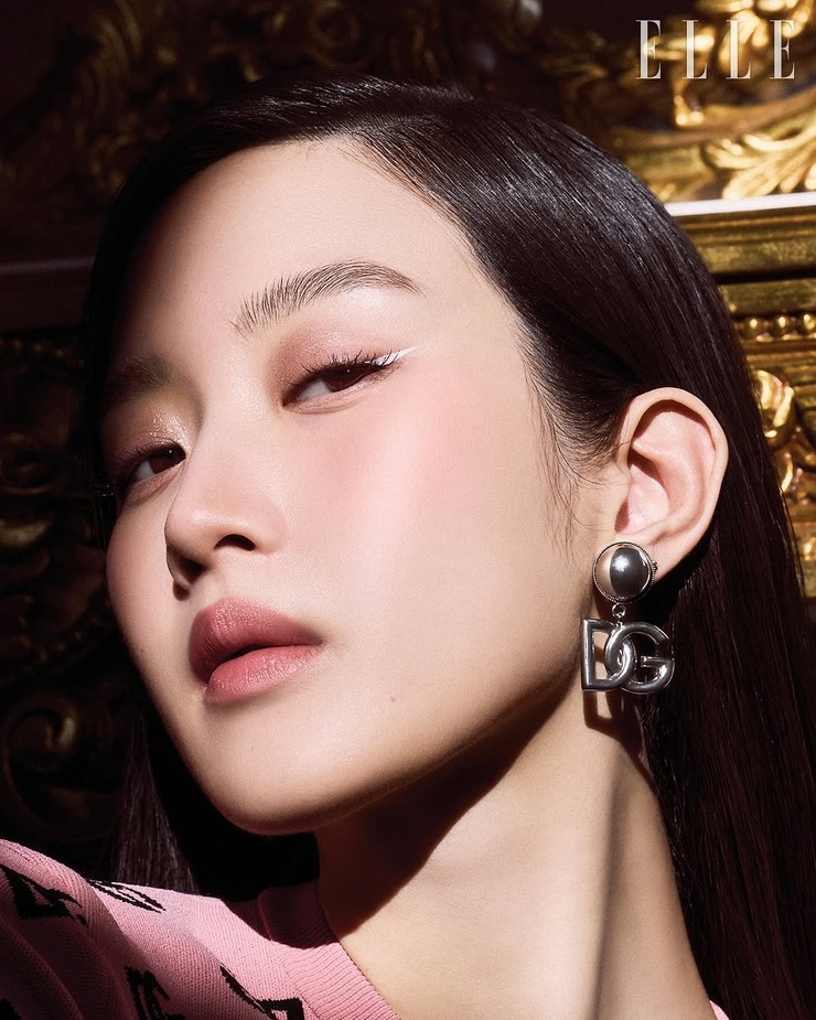 Image of Ga-young Moon