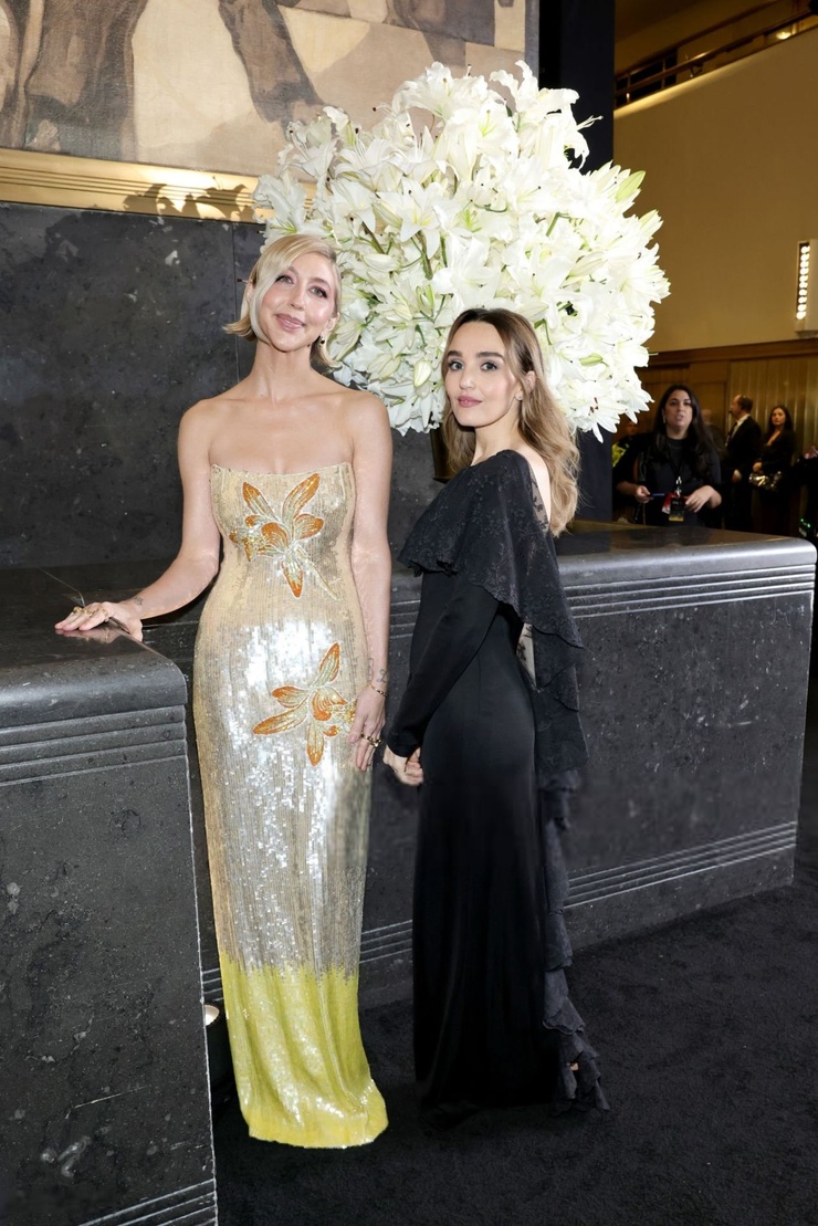 Picture of Chloe Fineman