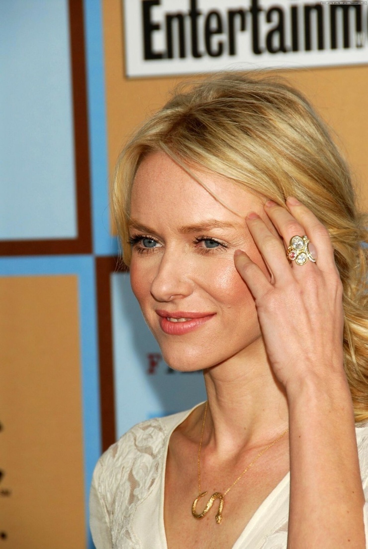 Naomi Watts picture