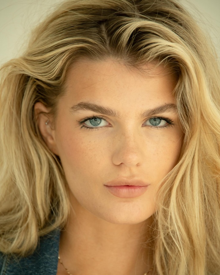 Picture of Stephanie Peterson