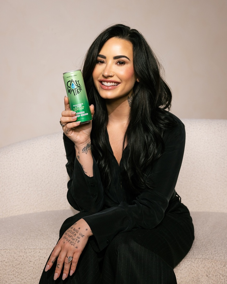 Demi Lovato picture