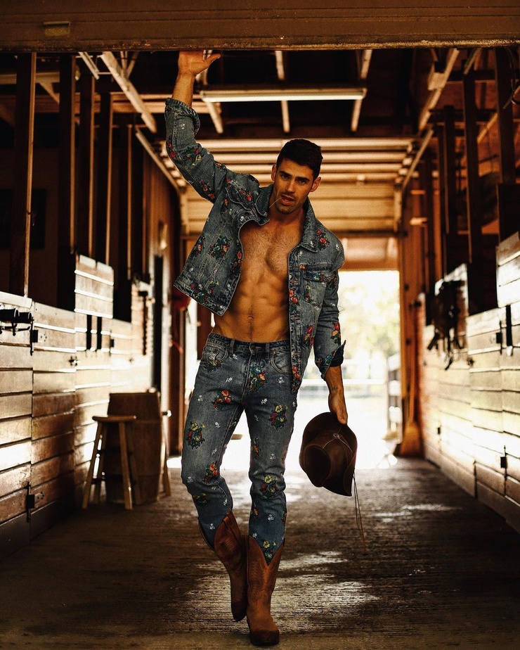 Picture of Chad White