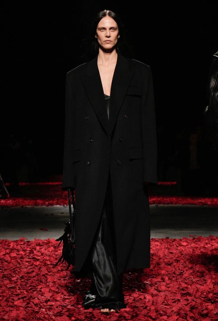 Picture of Aymeline Valade