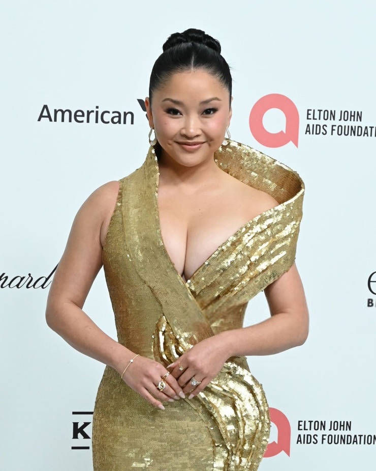 Picture of Lana Condor